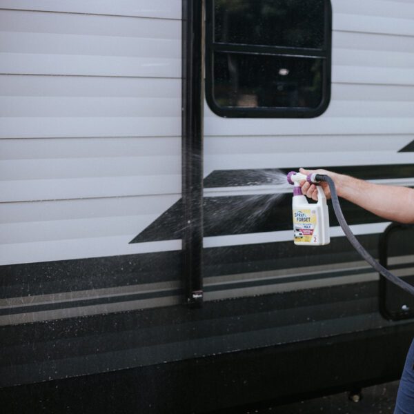 SF RV & Camper Wax 32oz Hose End – Spray & Forget